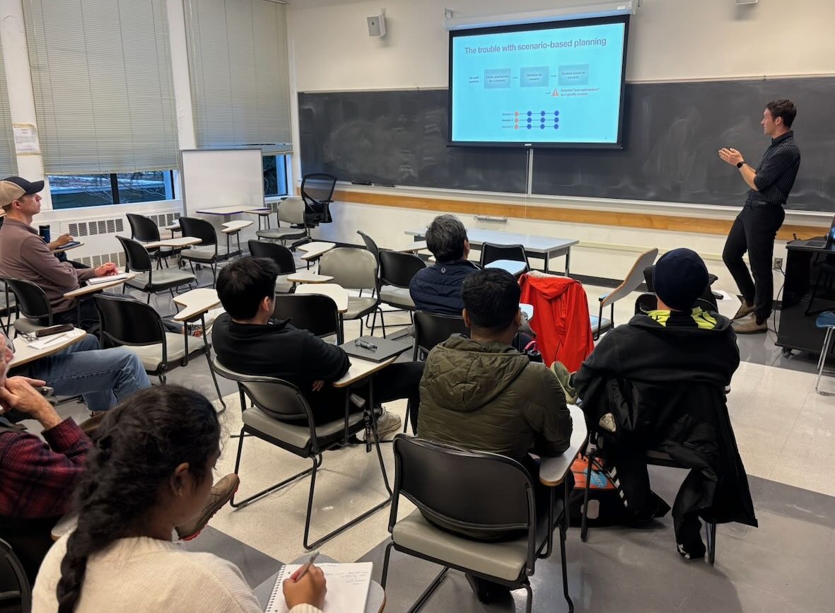 Gabriel Mantegna- Princeton University - Uncertainty-aware grid ...